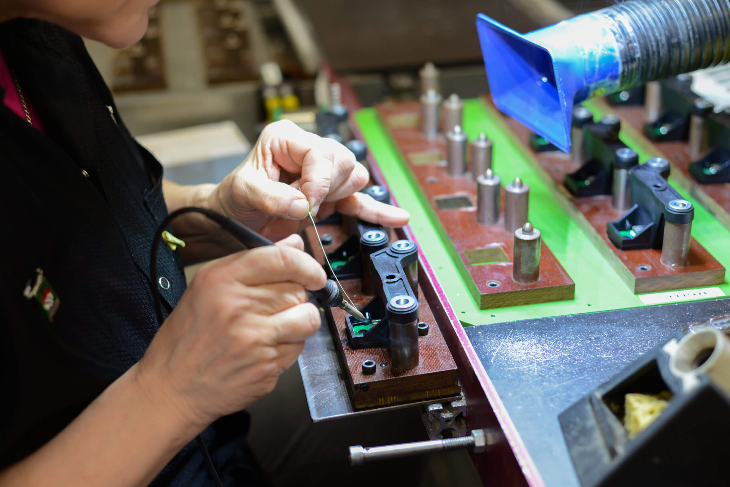 7 Elements to Consider Before Choosing Your Vehicle Electronics ...